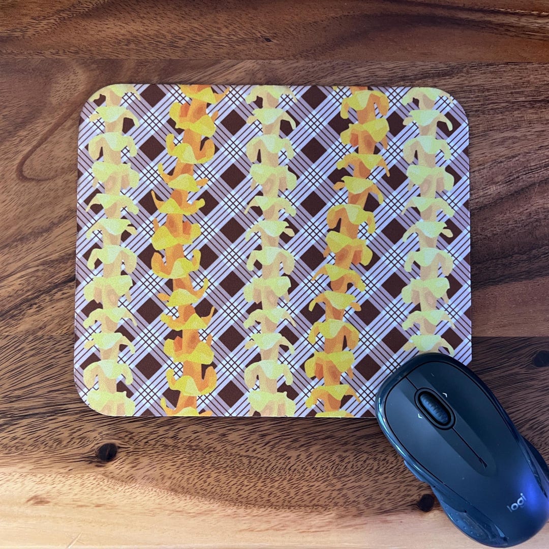 Hawaiian Brown Palaka Pua Kenikeni Lei Strand Mouse Pad, Puakenikeni ...