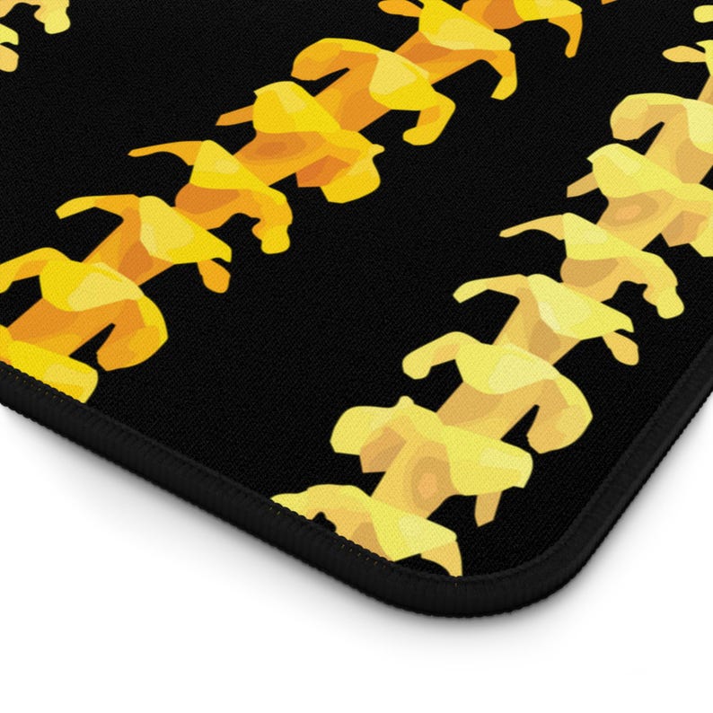 Hawaiian Pua Kenikeni Lei Strand Desk Mat, Puakenikeni Flower Mouse Pad ...