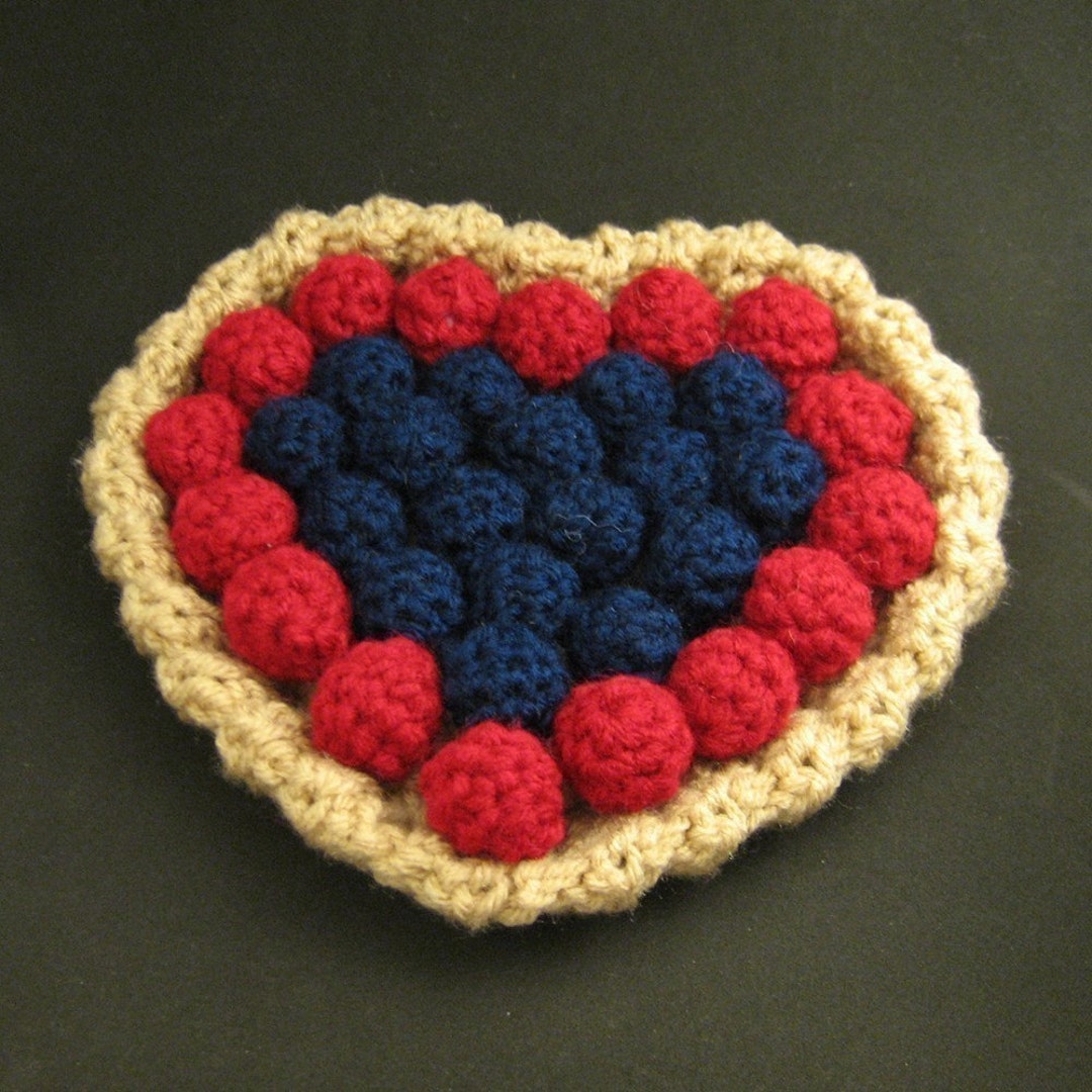 Crochet PDF Pattern- Crochet Heart-shaped Fruit Tart - Etsy