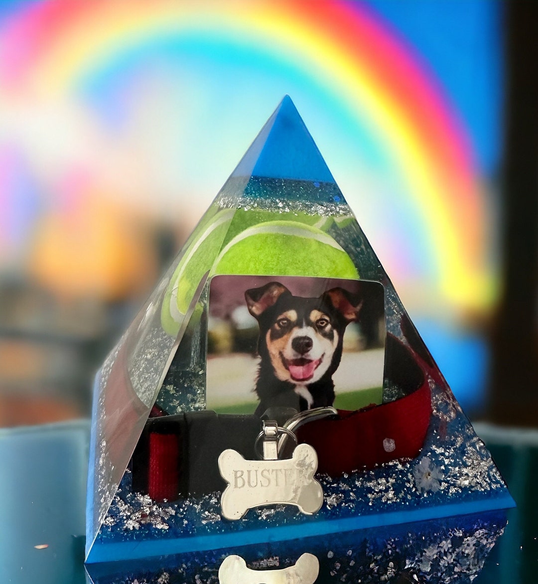 UK Dog Cat Pet Memorial Pyramid Resin Gift - Etsy