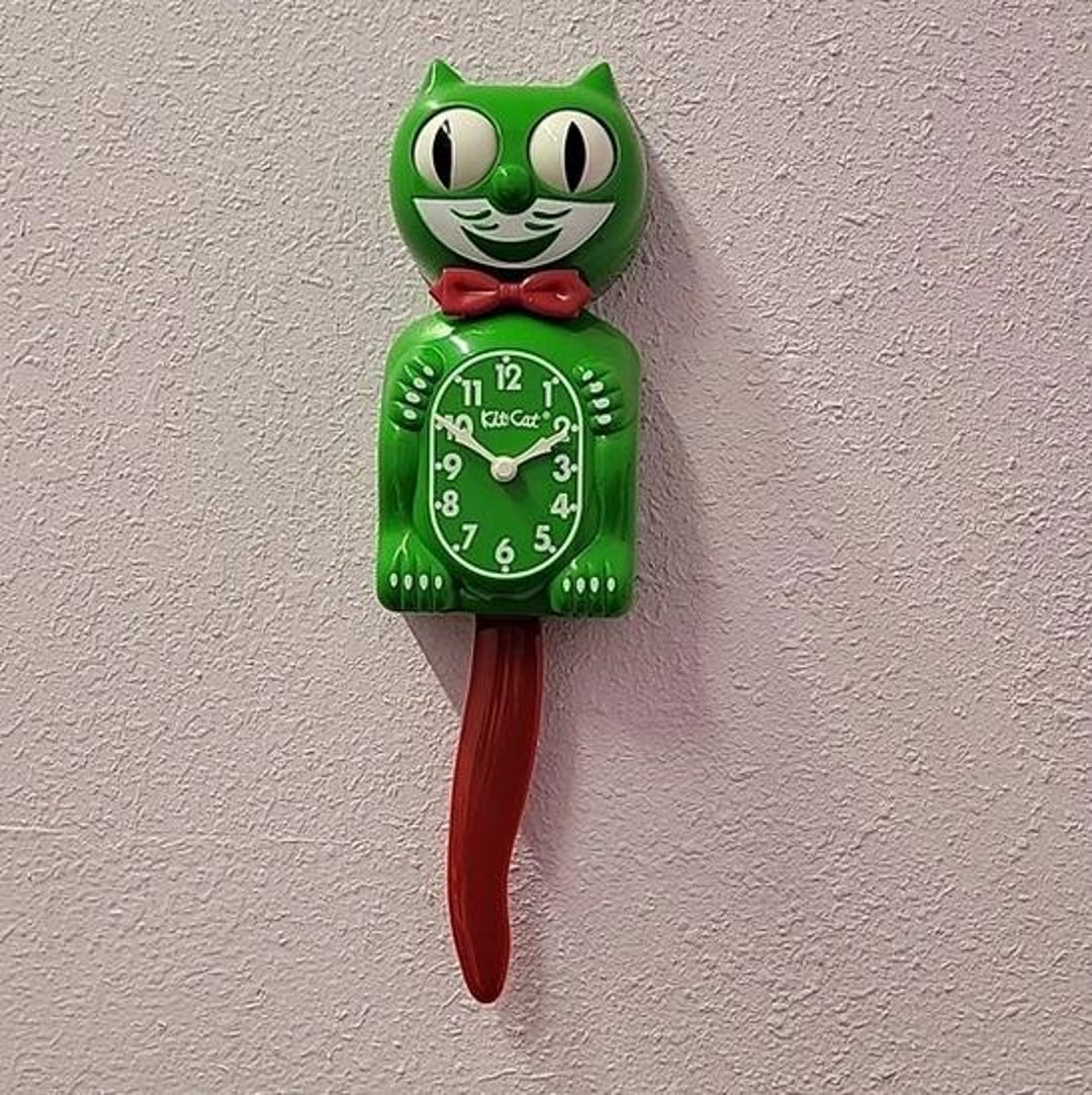 Christmas Cat Green and Red Kit-cat Klock Clock FREE US SHIPPING - Etsy