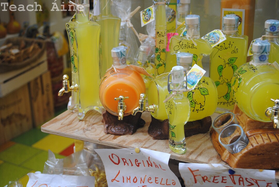 Limoncello Stand, Riomaggiore, Italy. When Life Gives You Lemons ...