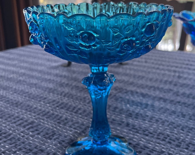 Vintage Fenton Glass Footed Comport or Compote Pedestal Dish. Colonial ...