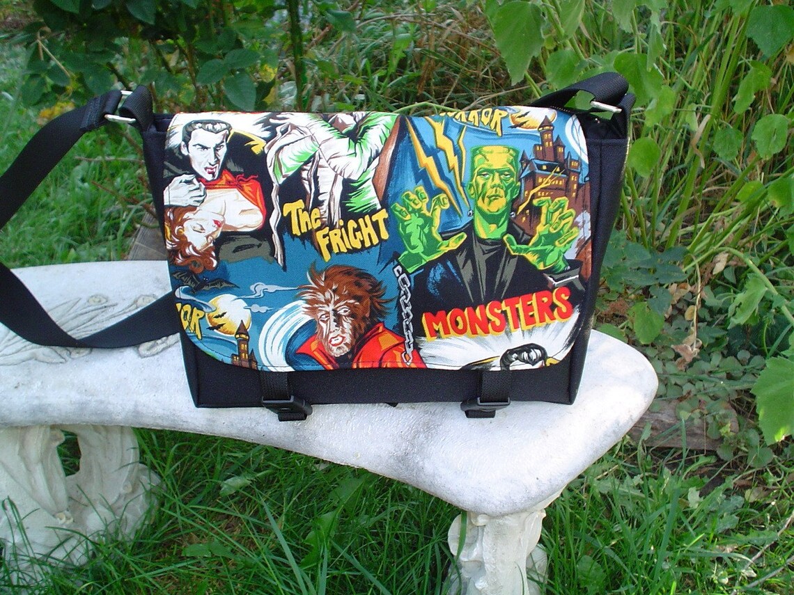 Movie Monsters Mini Messenger Bag, Cross Body Bag, Small Messenger, the ...