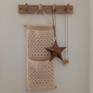 Crochet Pattern for Wall Pockets - Organiser for Toys or Craft Storage ...