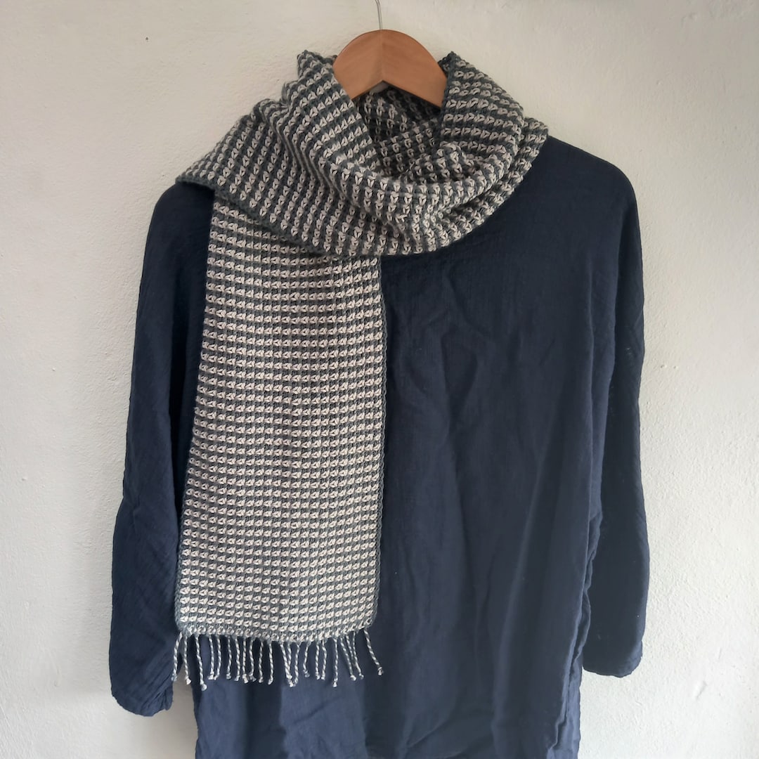 Crochet Scarf Pattern: Mica Striped DK Cotton (PDF) - Etsy