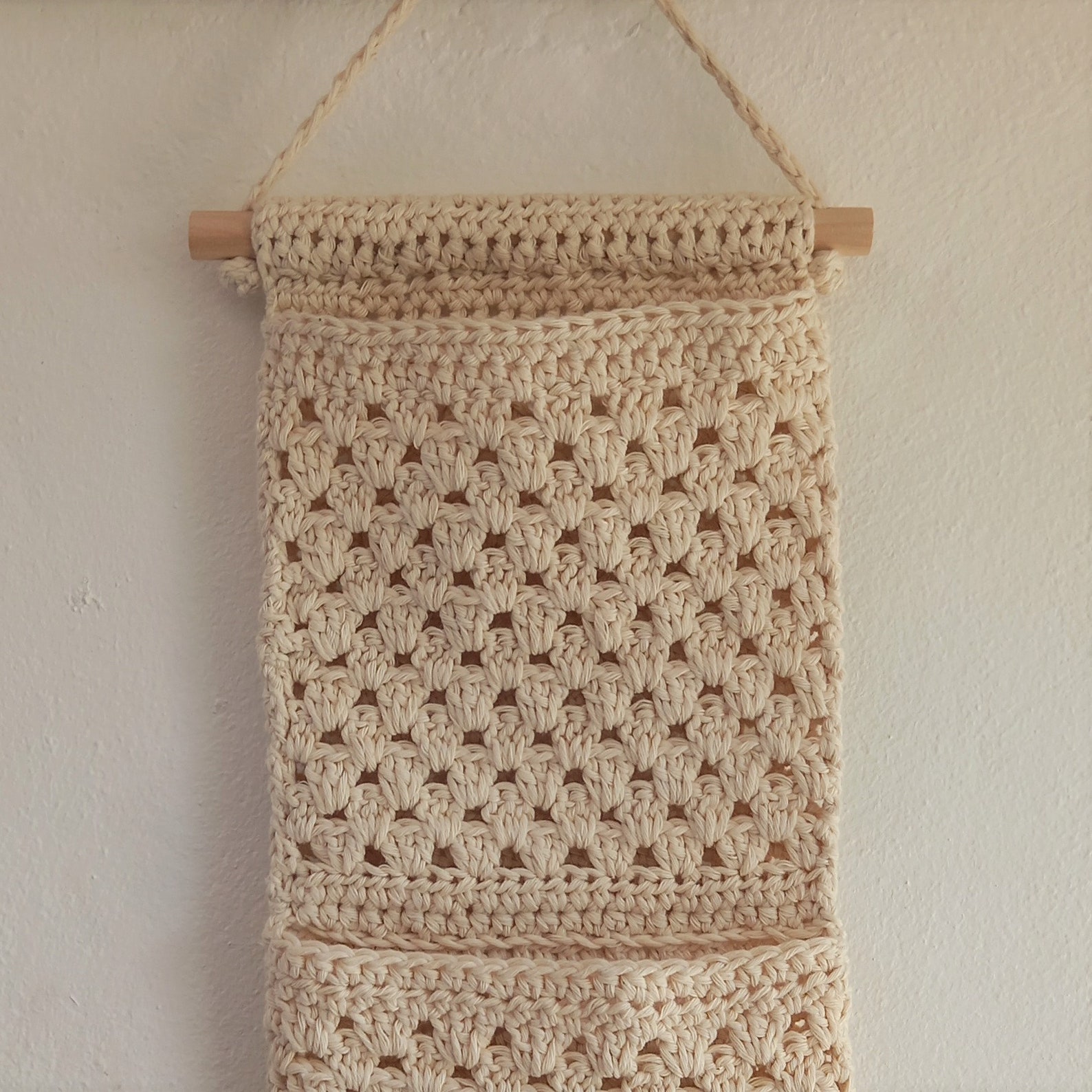 Crochet Pattern for Wall Pockets - Organiser for Toys or Craft Storage ...