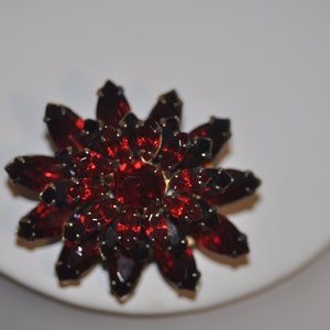 Vintage Red Rhinestone Poinsettia Brooch - Etsy