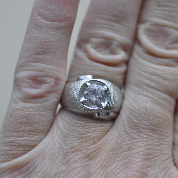 White Sapphire Ring - Etsy