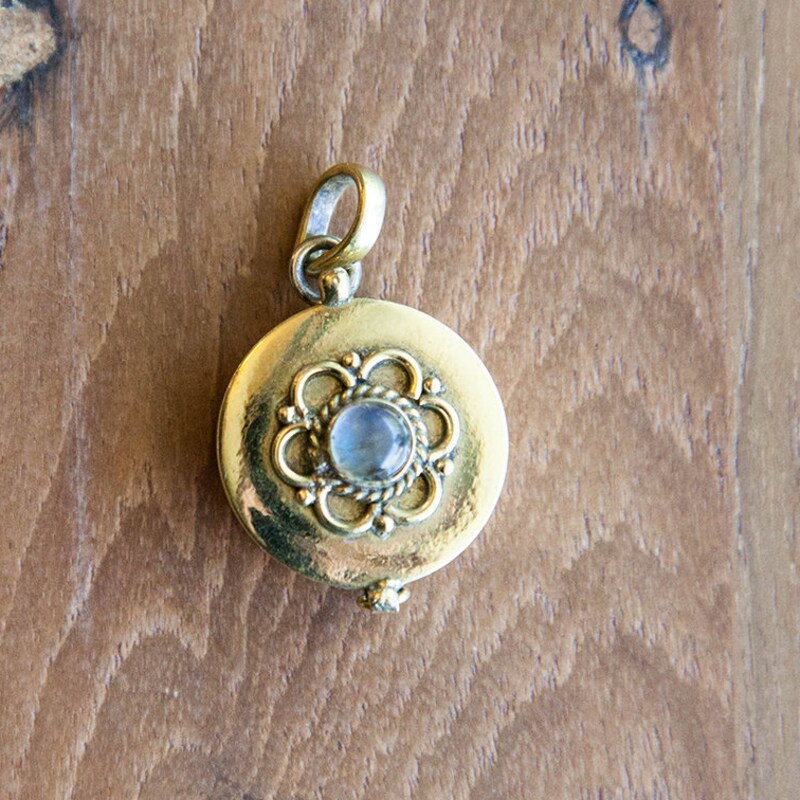Moonstone Locket - Etsy