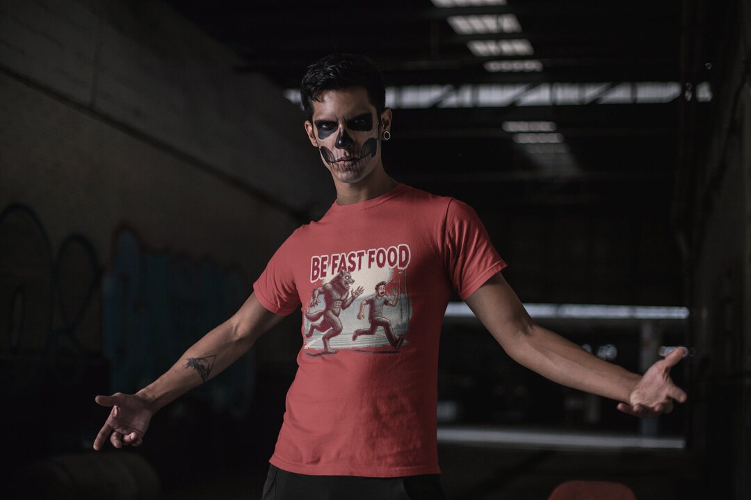 Be Fast Food Werewolf (male) T-shirt - Funny Horror Design for Fitness ...
