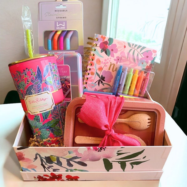 Graduation Gift Box || Graduation Care Package || Happy Graduation - 60 ...