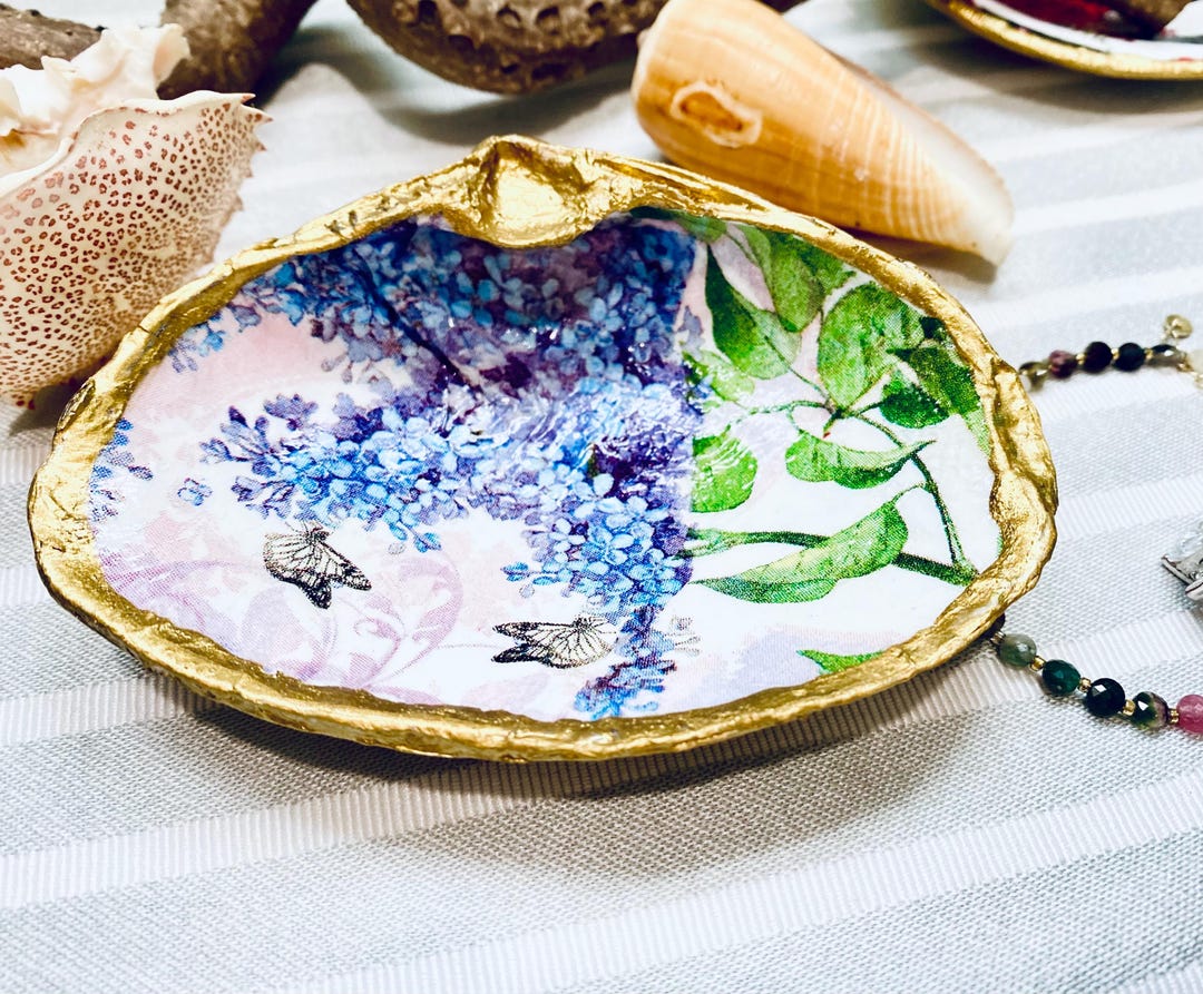 Decoupage Clam Shell Ring Dish: Lilac Floral Jewelry Holder - Etsy