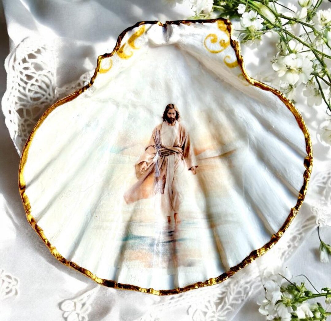 Jesus Christ Religious Shell Ring Dish, Decoupage Coastal Decor - Etsy