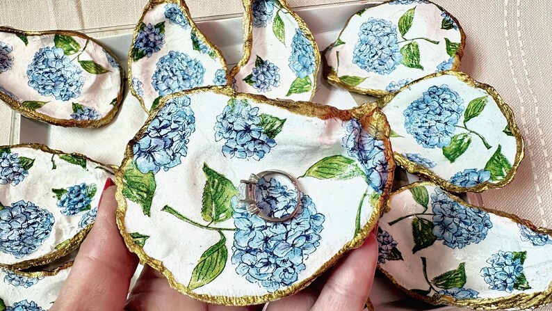Blue Hydrangea Oyster Shell Ring Dish: Coastal Jewelry Holder - Etsy