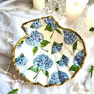 Bulk of Blue Hydrangeas Wedding Large Scallop Ring Dishes ,seashell ...