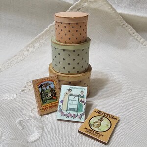 1:12 - 1" Scale Dollhouse Miniature Round Boxes, Miniature Polka Dot ...