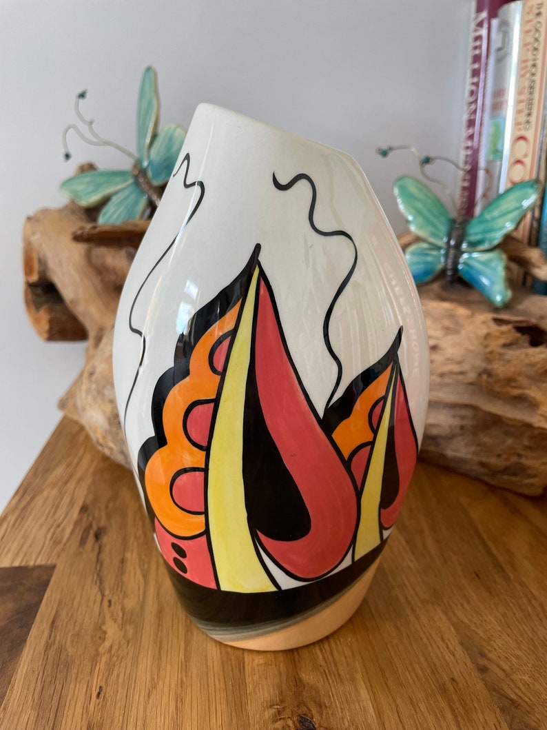 LORNA BAILEY RAVENSDALE Old Ellgreave Pottery Hand Painted Vase - Etsy UK