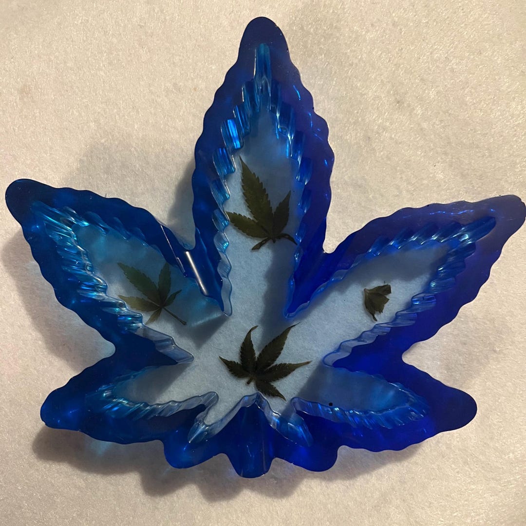 Pot Leaf Shaped Real Marijuana Leaf Ashtray Trinket Dish Joint Tray Stoner Gift Birthday Gift ...