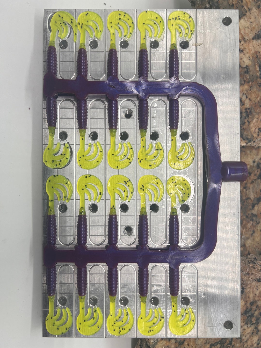 2" Purple Hyper Shift W/ Chartreuse Triple Tail Grub /fishing /soft ...