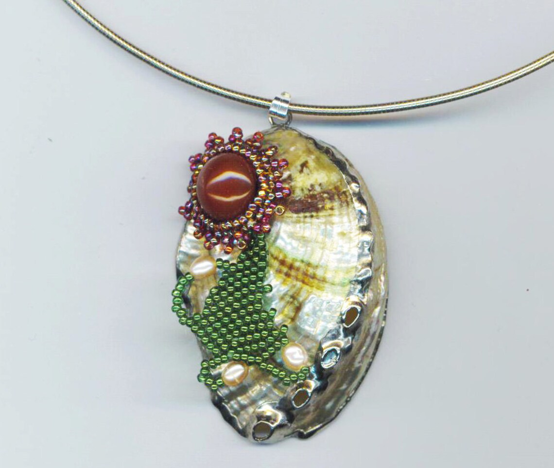 Beadwoven Shell Pendant Carnelian Floral Genuine Pearls - Etsy