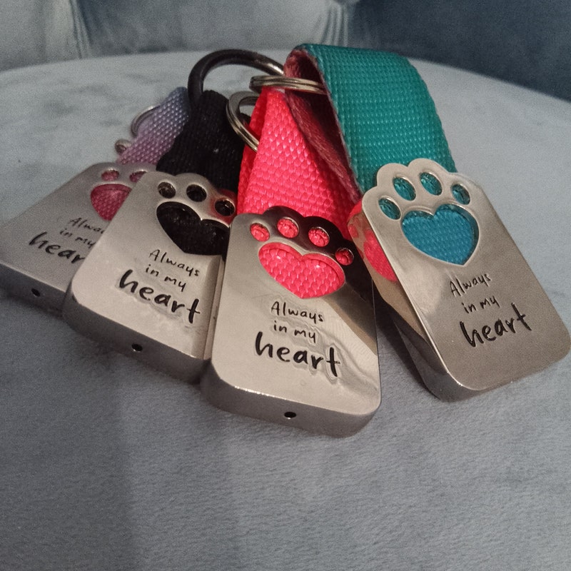 Custom Dog Keychain - Etsy