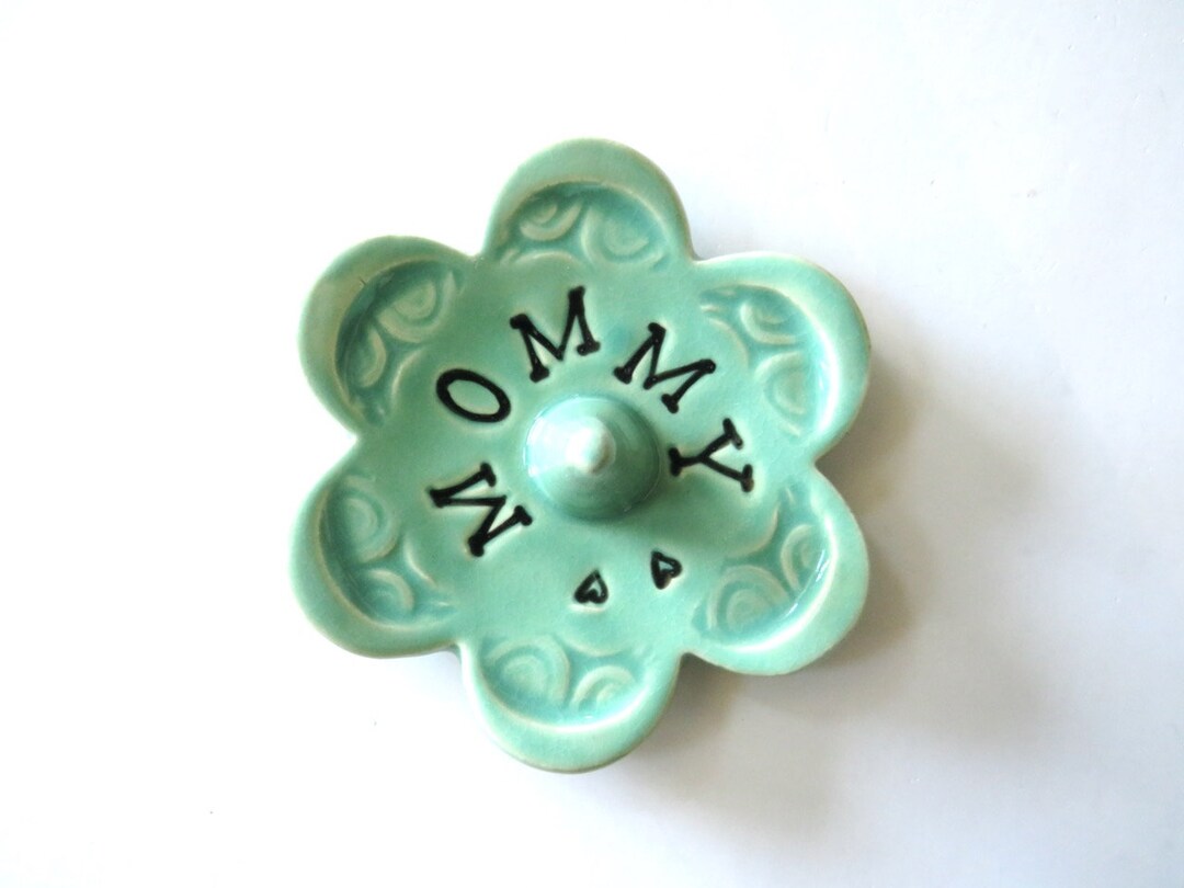 Personalized Ring Dish, Mommy, Ready to Ship, Gift for Mom - Etsy