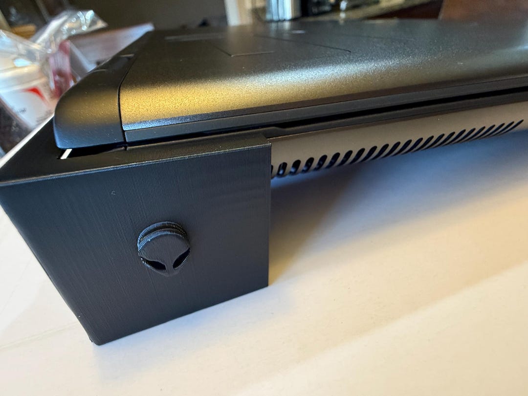 Alienware Riser M16, M14 R2 Support Legs - Helps With Heat Dissipation ...
