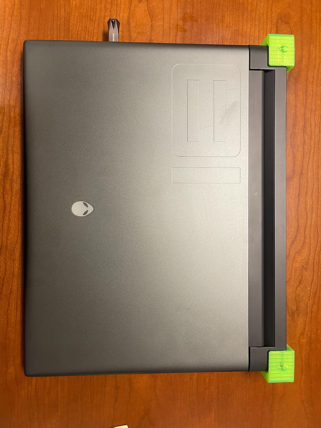 Alienware Riser M18 R2, M15 R4 Support Legs - Helps With Heat ...