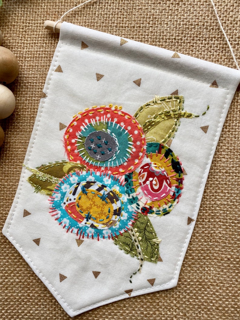 Scrappy Flower Bunch Banner Hand Embroidered Applique Wall | Etsy