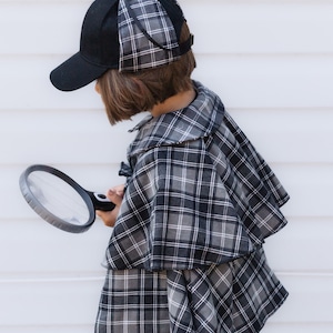 Sherlock Holmes Detective Cape Halloween Costume, Inspector Plaid Cloak ...