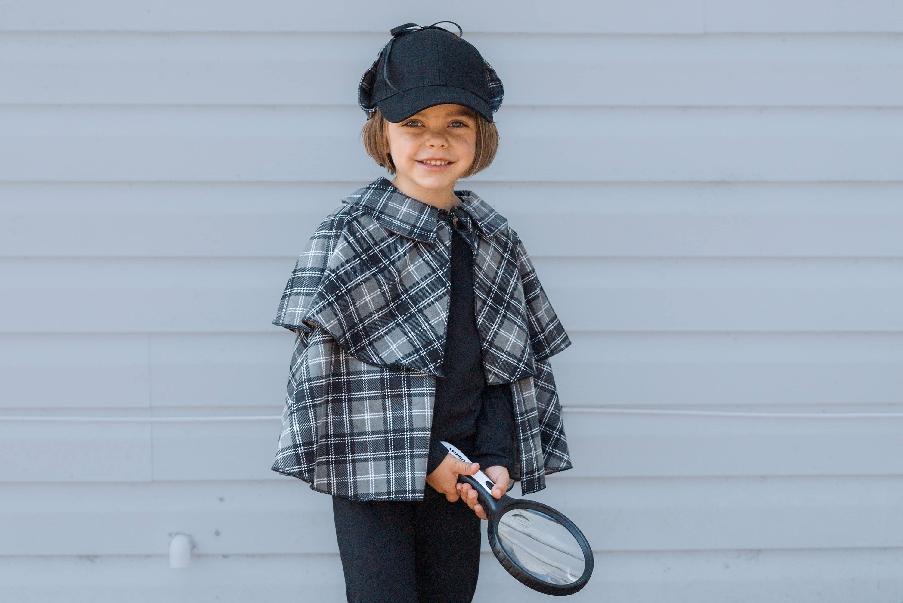 Sherlock Holmes Detective Cape Halloween Costume, Inspector Plaid Cloak ...