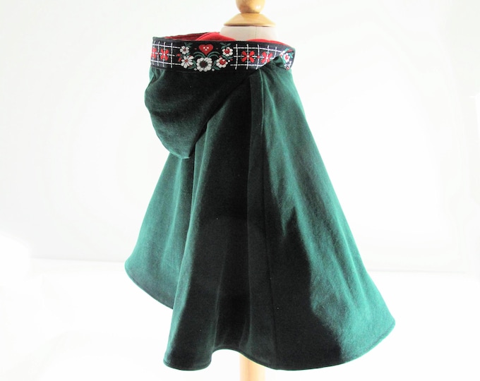 Girls Cloak, Alpine Green Corduroy Hooded Christmas Cape, Pretend Play ...