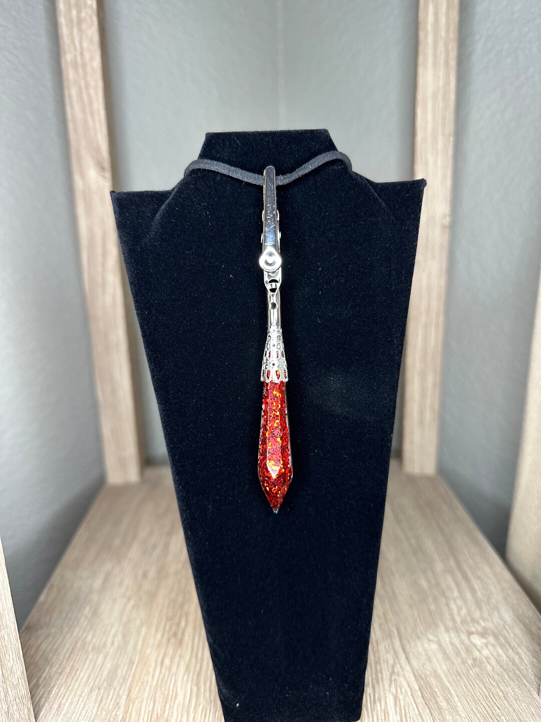 Resin Clip Debit Card Clip Credit Card Clip Long Nail Grabber Bracelet ...