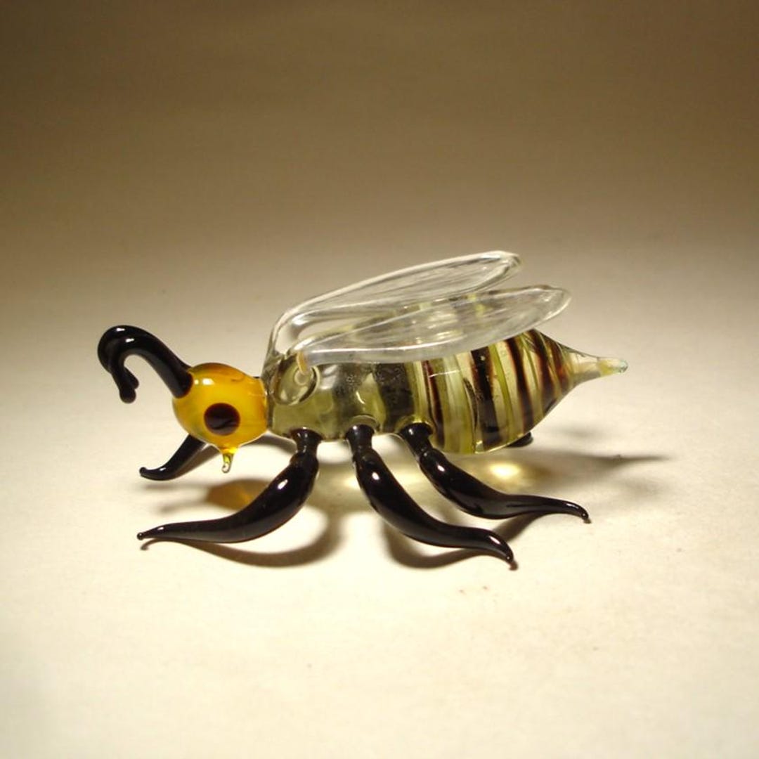Bee Figurine - Handcrafted Blown Glass Art Animal Figurine Insect ...