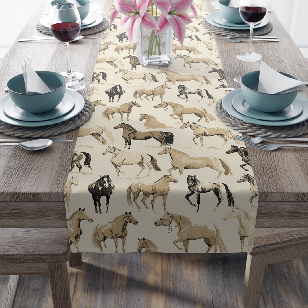 Horses Table Runner, Horses Design, Farmhouse Decor, New House Gift ...