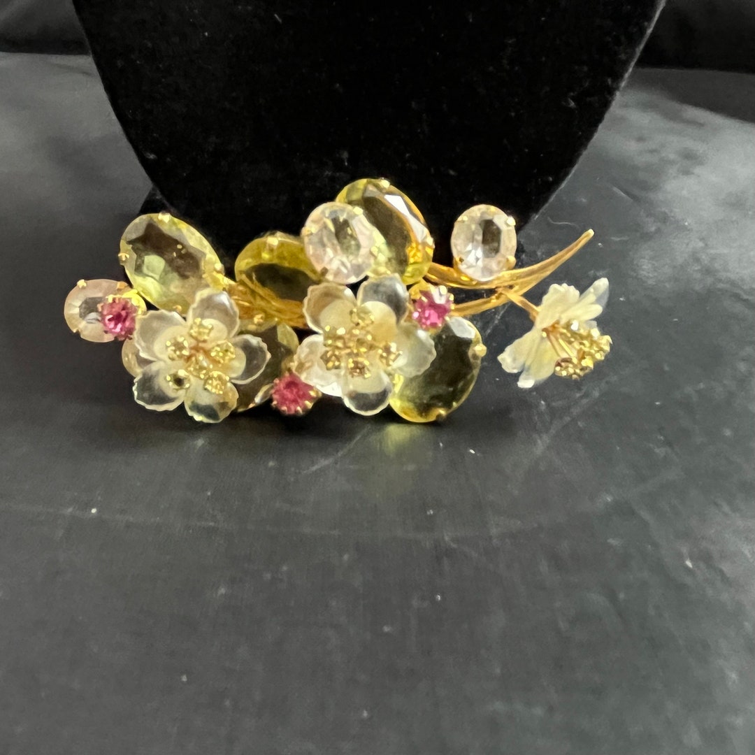 Vendome Vintage Brooch Pin Yellow Crystals Lucite Flowers Pink ...