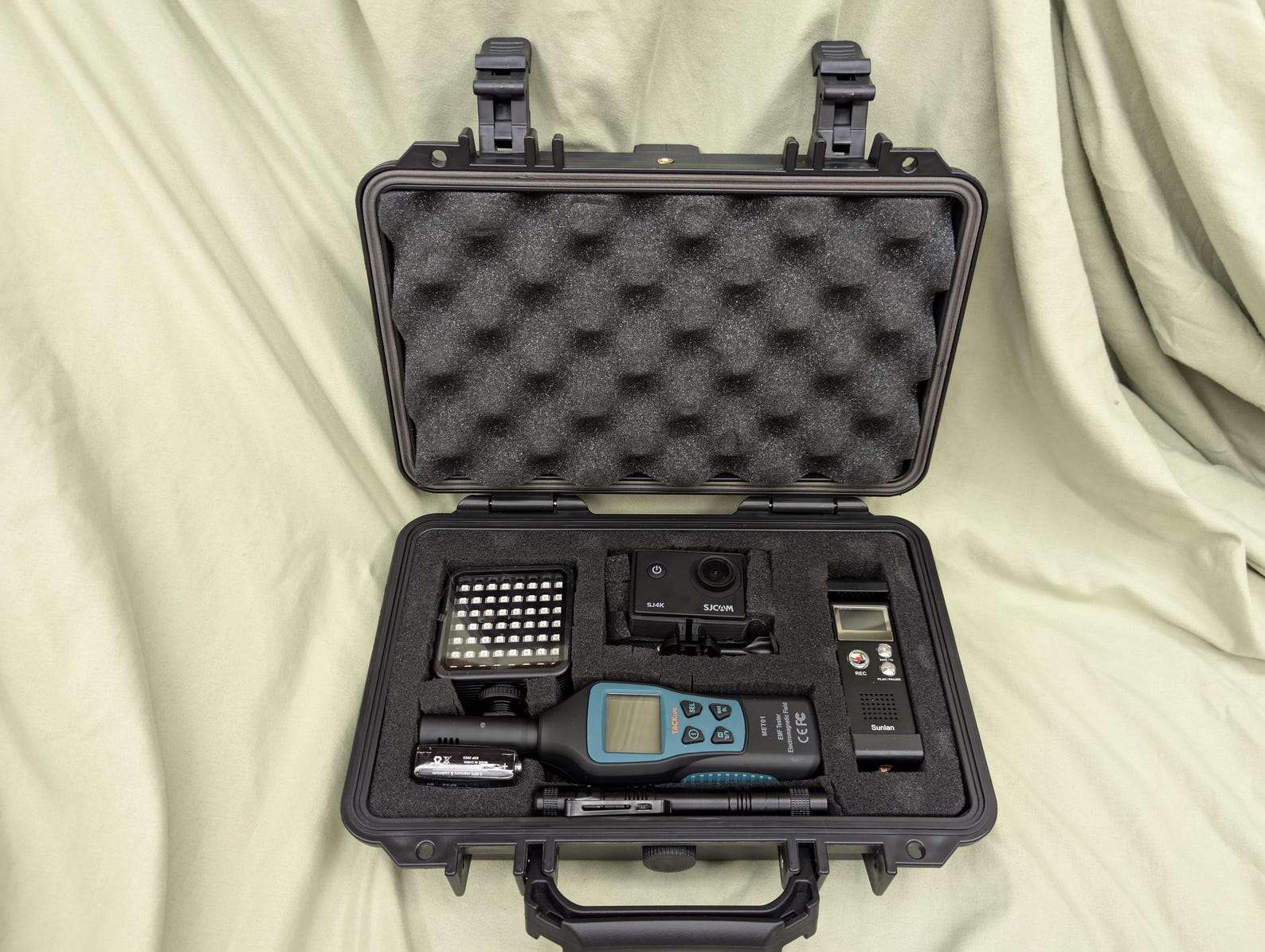 Ghost Hunting Kit - Etsy