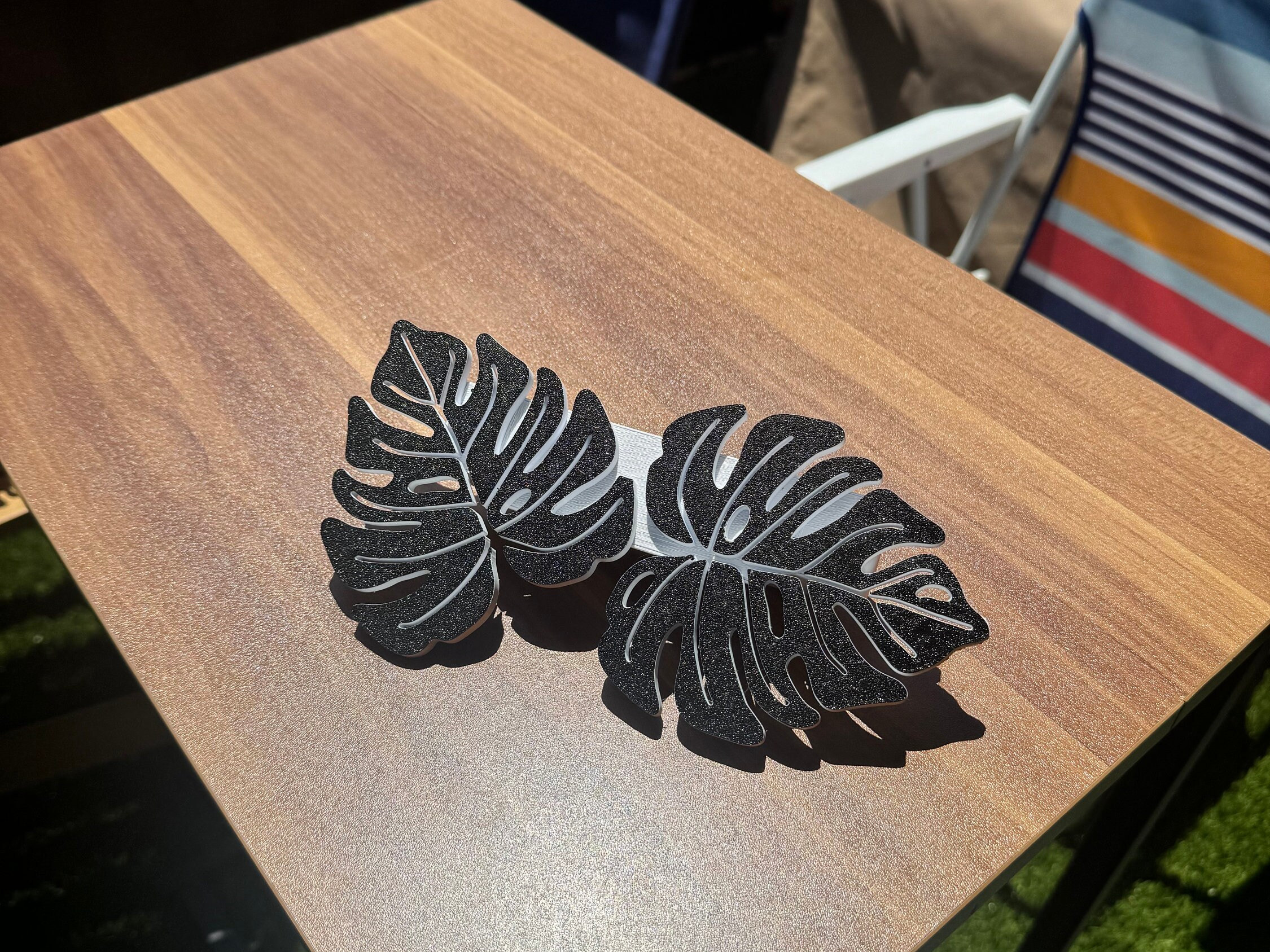 Monstera Stick-on Window Bird Feeder: 3D Printed Handcrafted Serenity ...