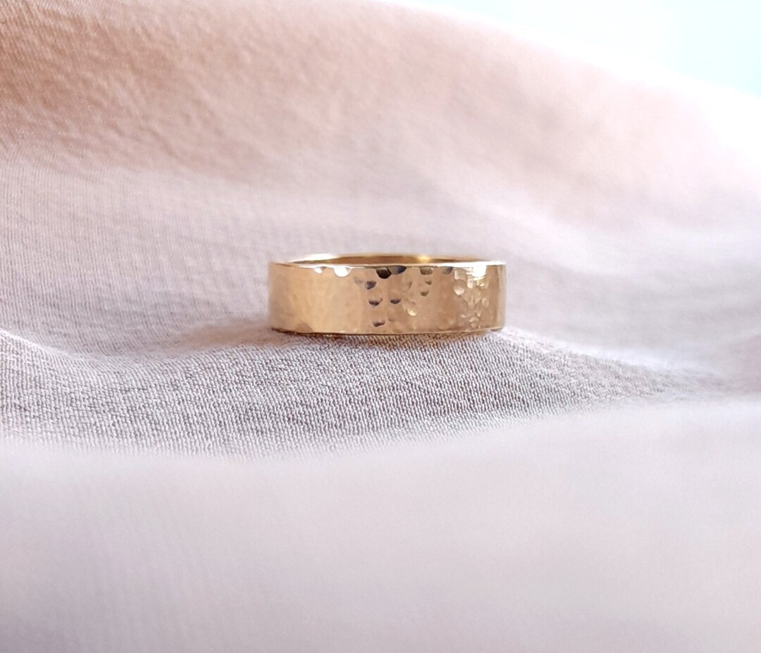 Purl | 14K Solid Yellow Gold 5MM X 1MM Hammered Band, Flat Gold Band ...