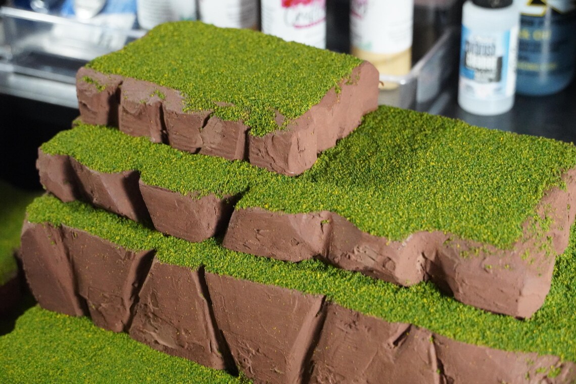 Dragon Ball Z Scenic Terrain Rocky Mountains and Grassy Fields Diorama ...
