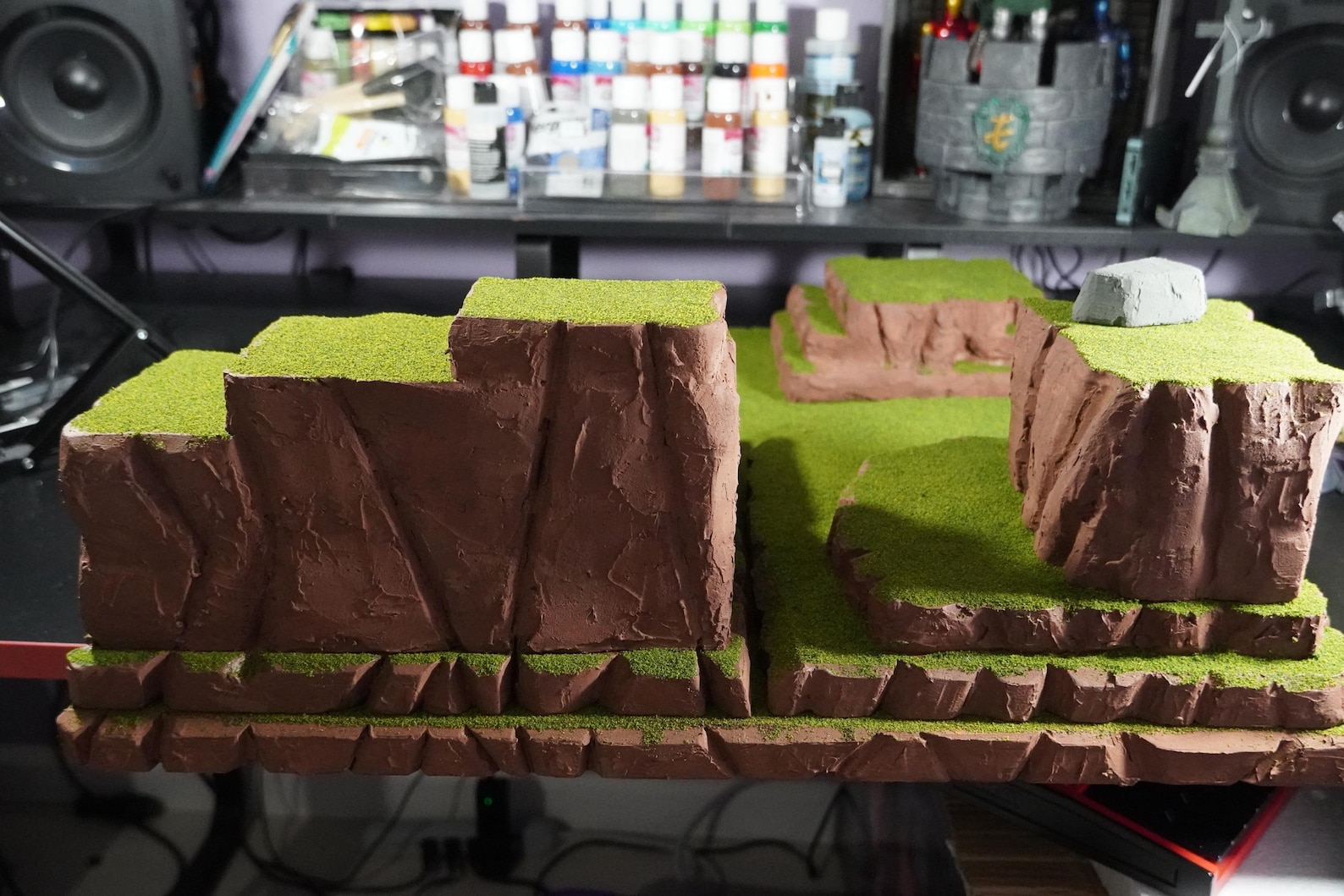 Dragon Ball Z Scenic Terrain Rocky Mountains and Grassy Fields Diorama ...