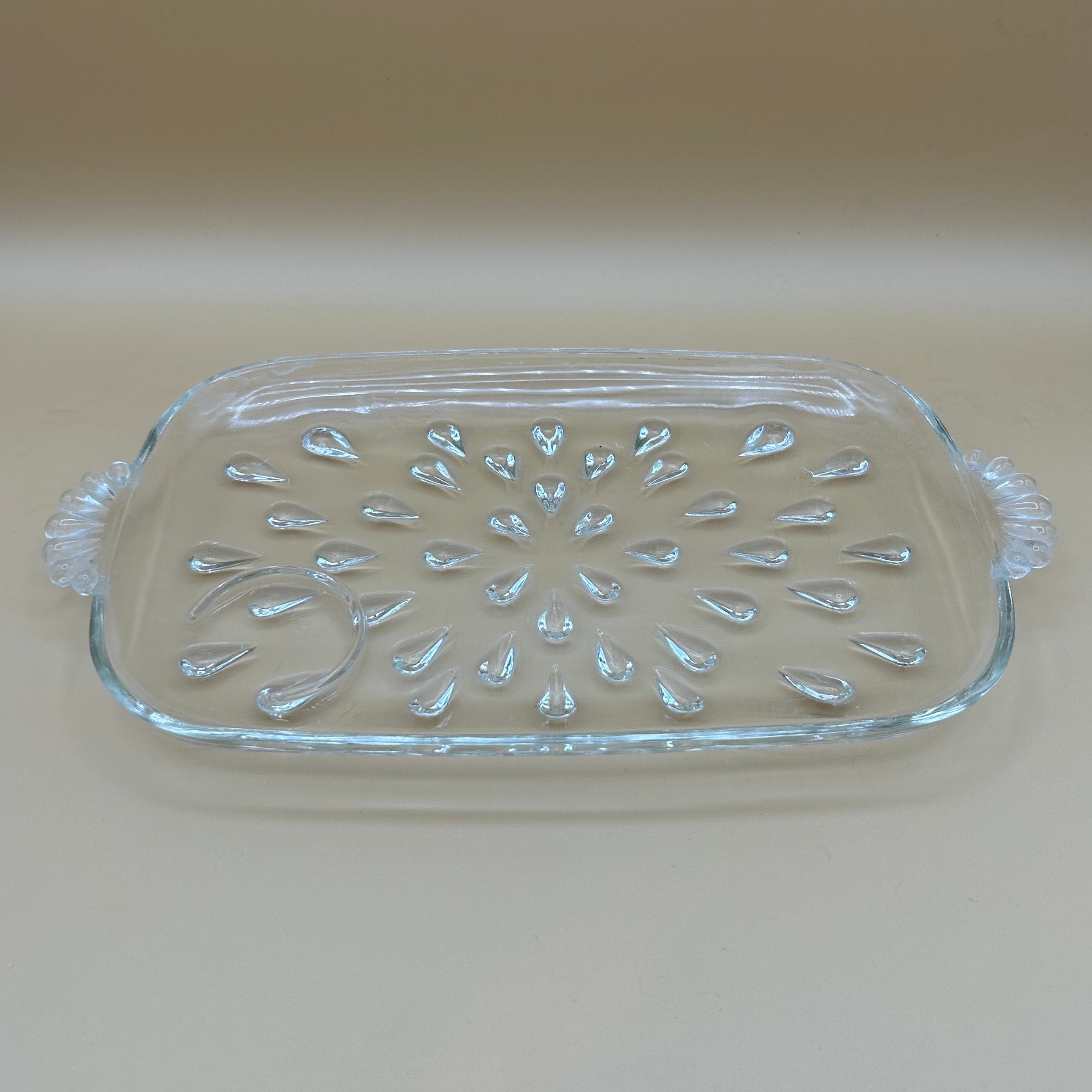 Hazel Atlas Tear Drop Tray Set of 3 - Luncheon, Snack, Plate, Glass ...