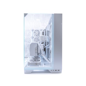 White Gaming PC | "snowblind" Custom High-end Computer | 5090 | I9 ...