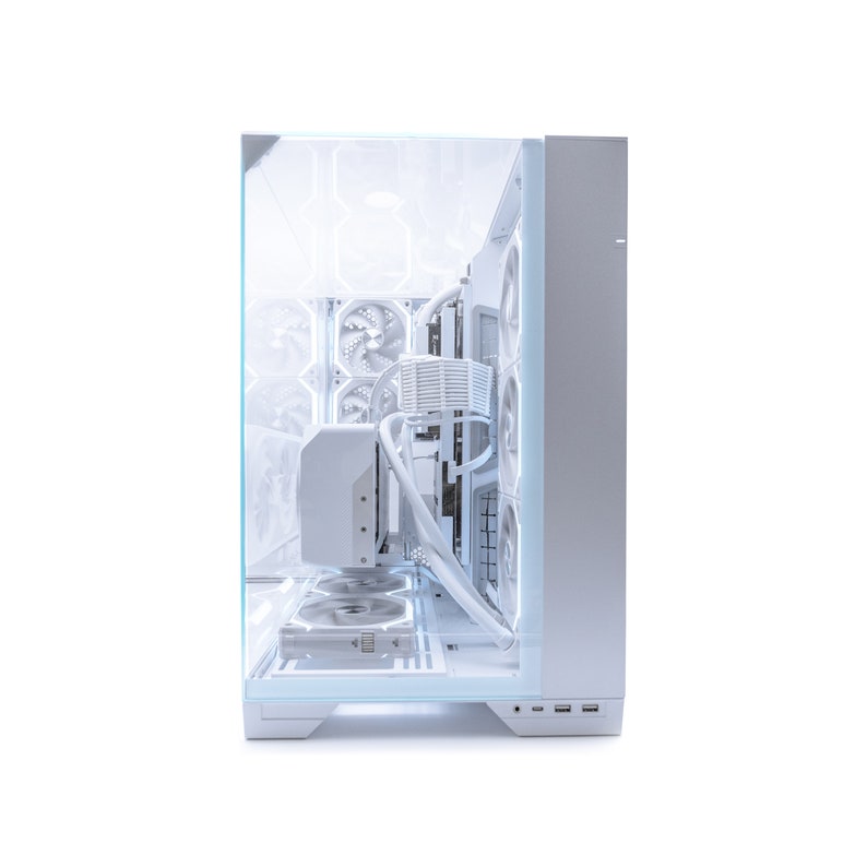White Gaming PC snowblind Custom High-end Computer 4090 I9-13900ks 64GB ...