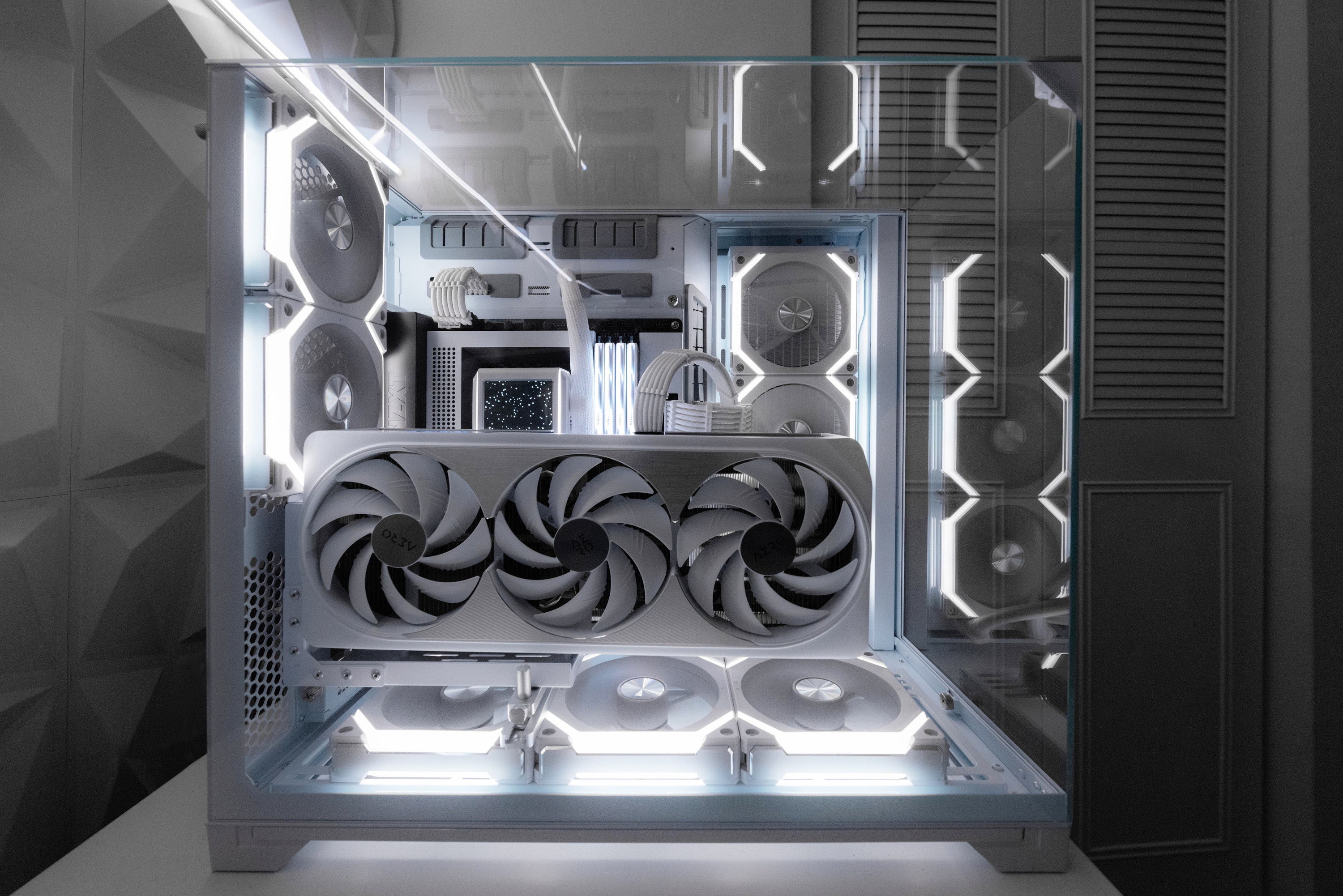 White Gaming PC snowblind Custom High-end Computer 4090, I9 14900k ...