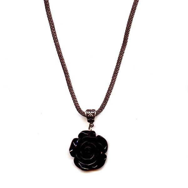 Black Rose Necklace - Etsy