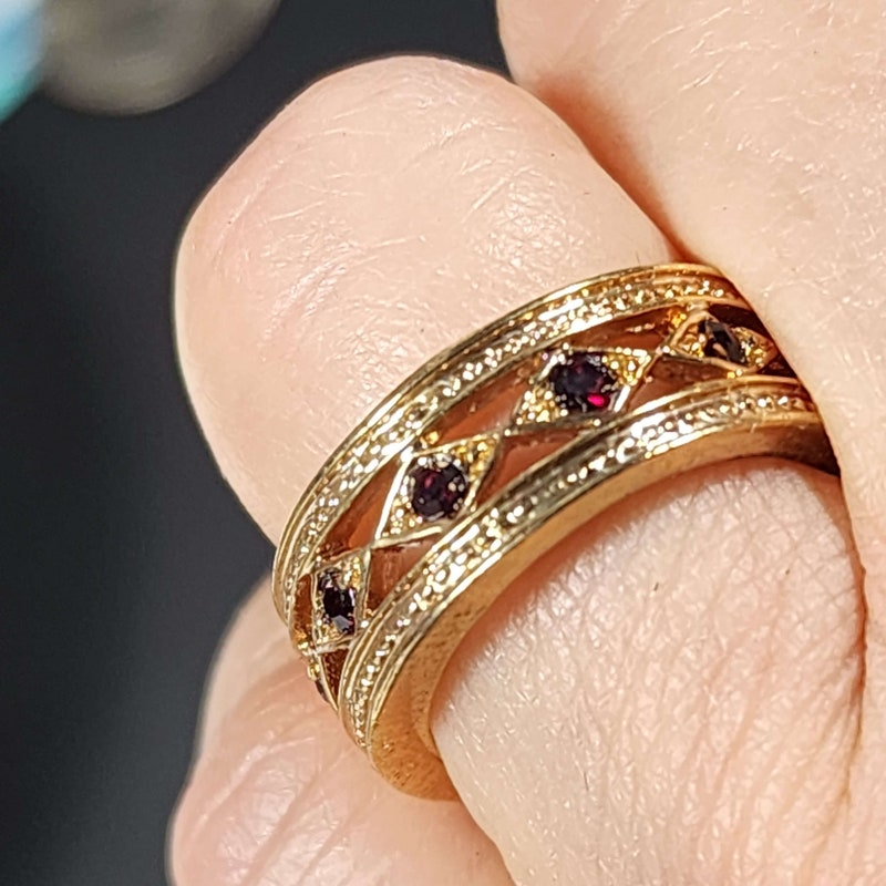 Garnet Ring Size 8 - Etsy