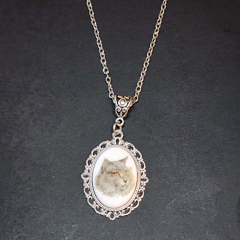 Cat Cameo Necklace - Etsy