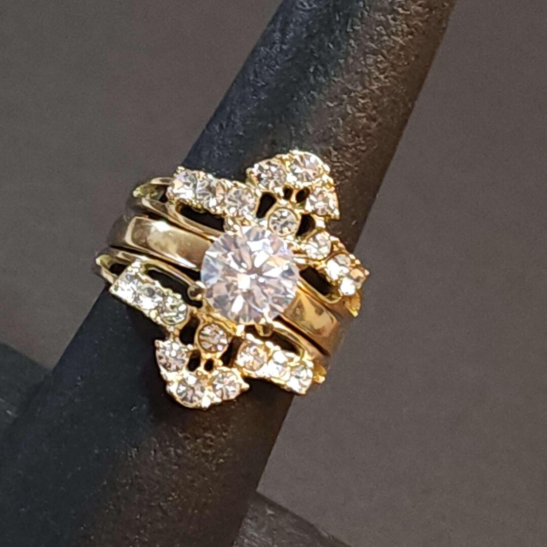 Interlocking Gold 3 Piece Wedding Ring Set, Engagement Ring Set Clear ...